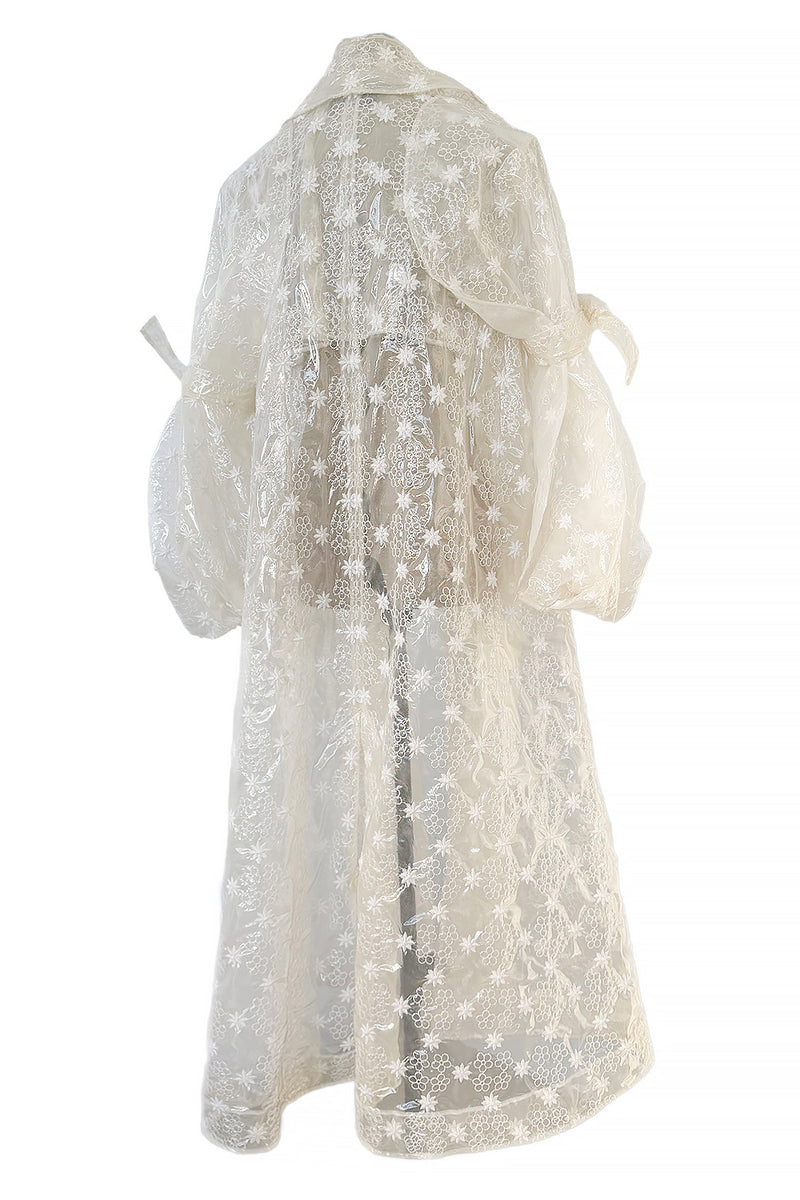Spring 2017 Simone Rocha Runway Look 6 Transparent Raincoat w Embroide ...