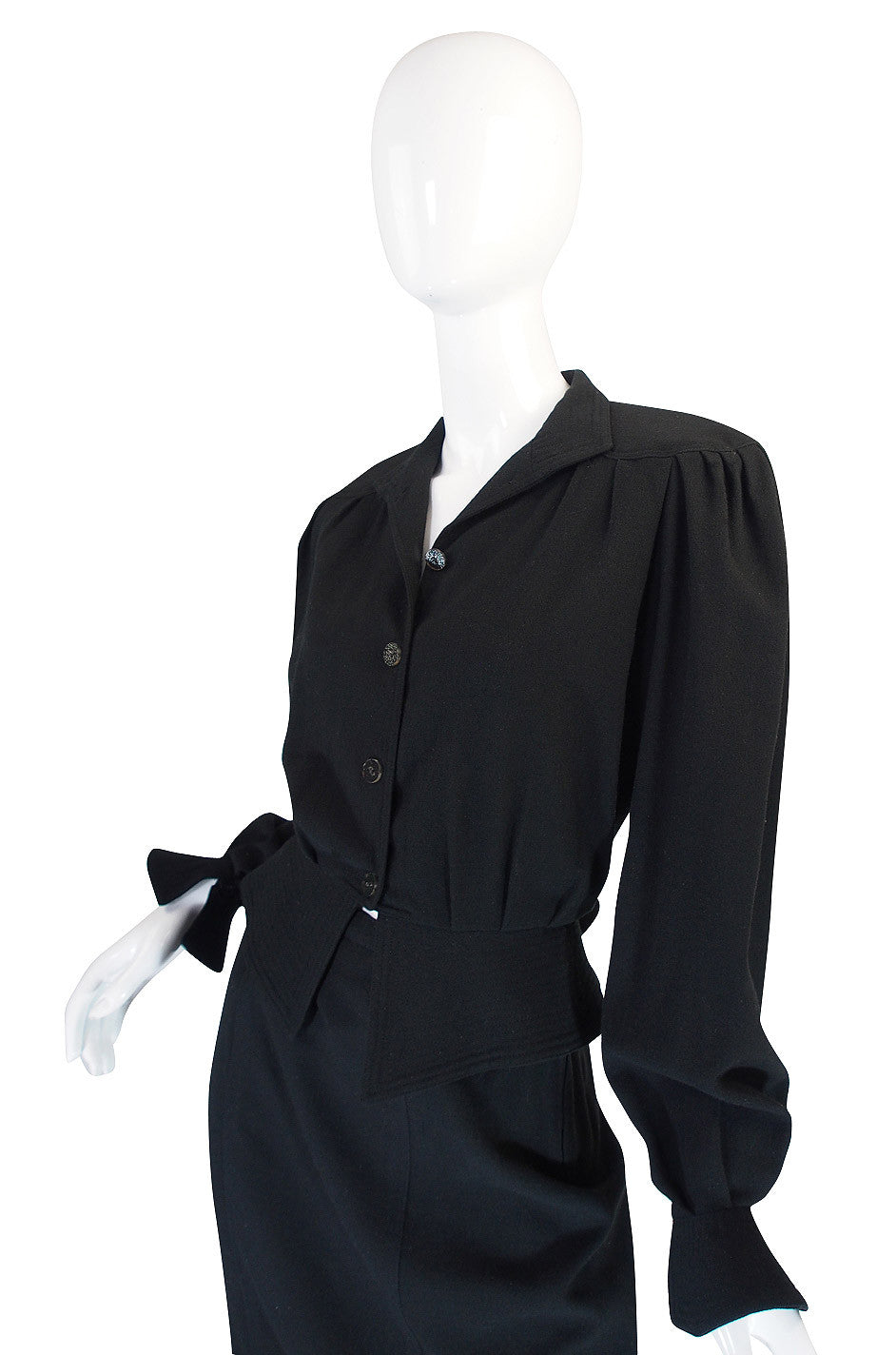 1970s Black Crepe Jean Muir Peplum Suit – Shrimpton Couture