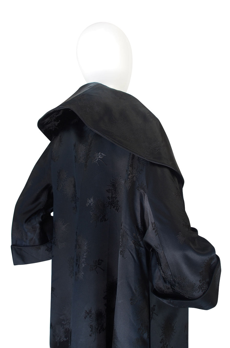 Dramatic 1950s Woven Floral Black Silk Opera Coat – Shrimpton Couture